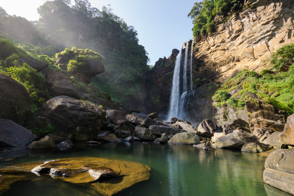 Laxapana Falls in Sri Lanka - Sri Lanka Explorers
